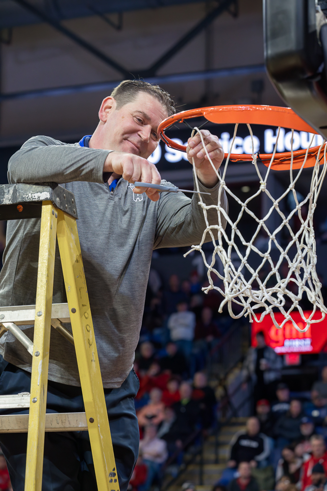 Aaron Anders’ history lessons serving Spartans well - Mike Drago Sports