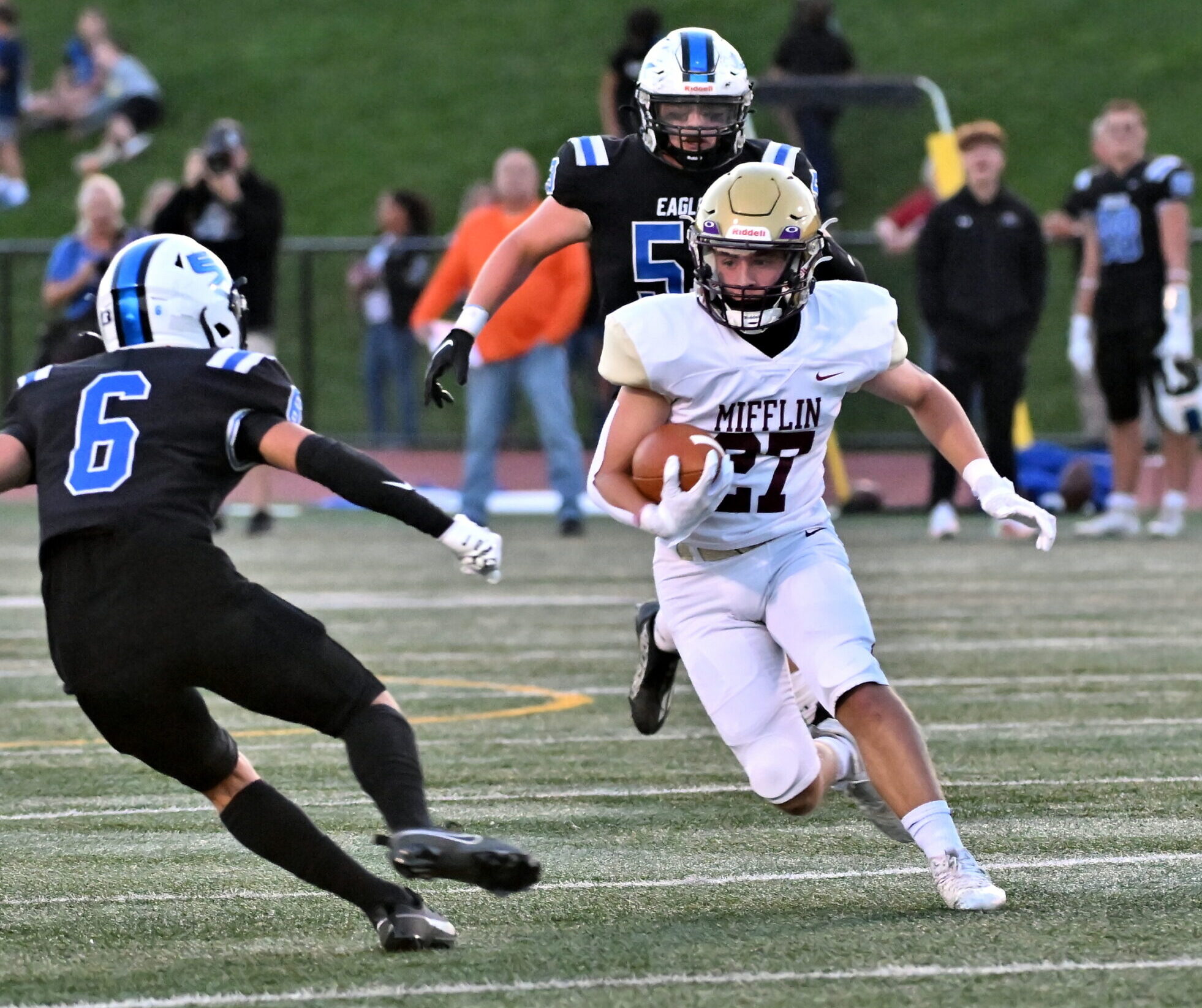 Gov. Mifflin Football 2025 - Mike Drago Sports