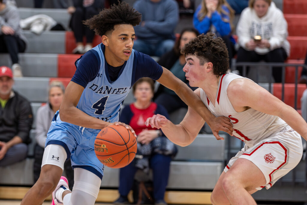 Hoop Notes: Grand week, wild finish, championship doc, and more ...