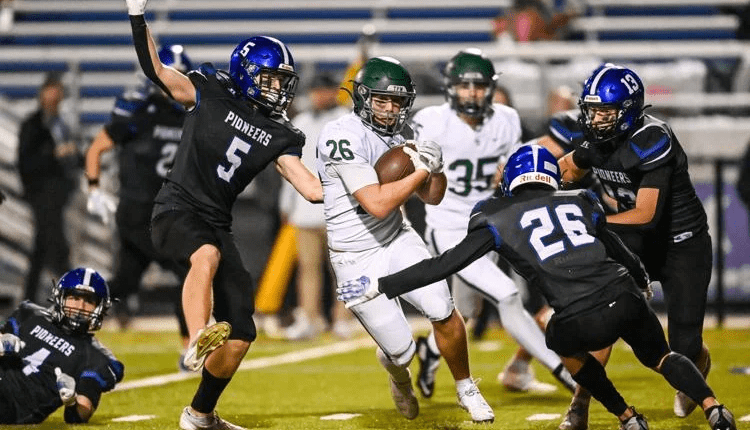 Raiders close gap on unbeaten Pioneers, but not enough - Mike Drago Sports